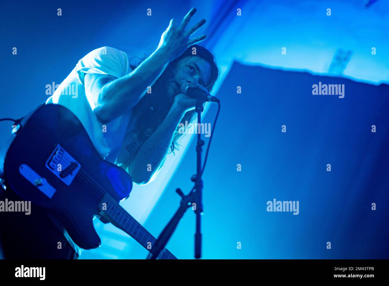 Edinburgh, Schottland. Samstag, 17. Dezember 2022 Die englische Indie ...