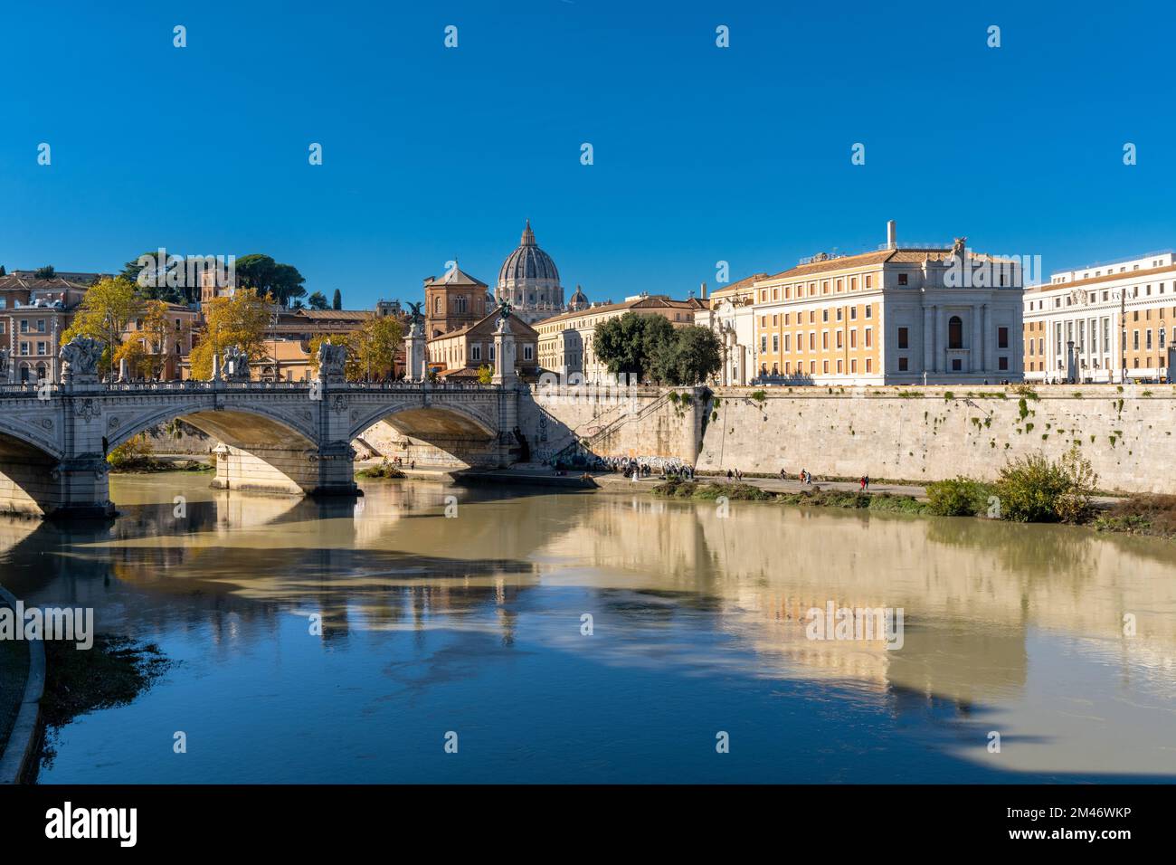 Rom, Italien - 27. November 2022: Blick auf die Innenstadt von Rom am ...