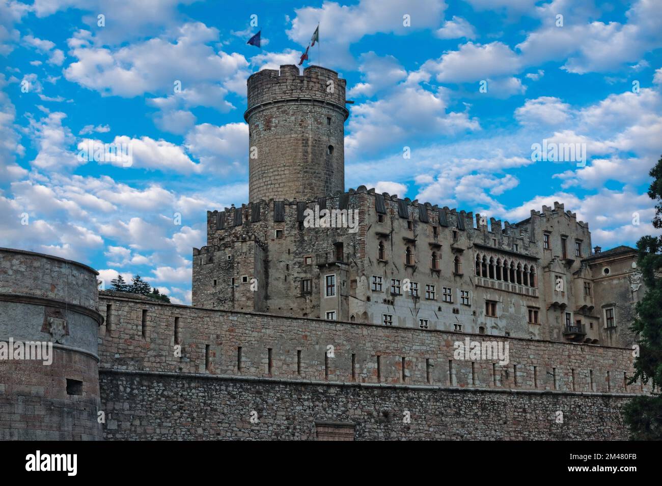 Festung trento castello del buonconsiglio -Fotos und -Bildmaterial in ...