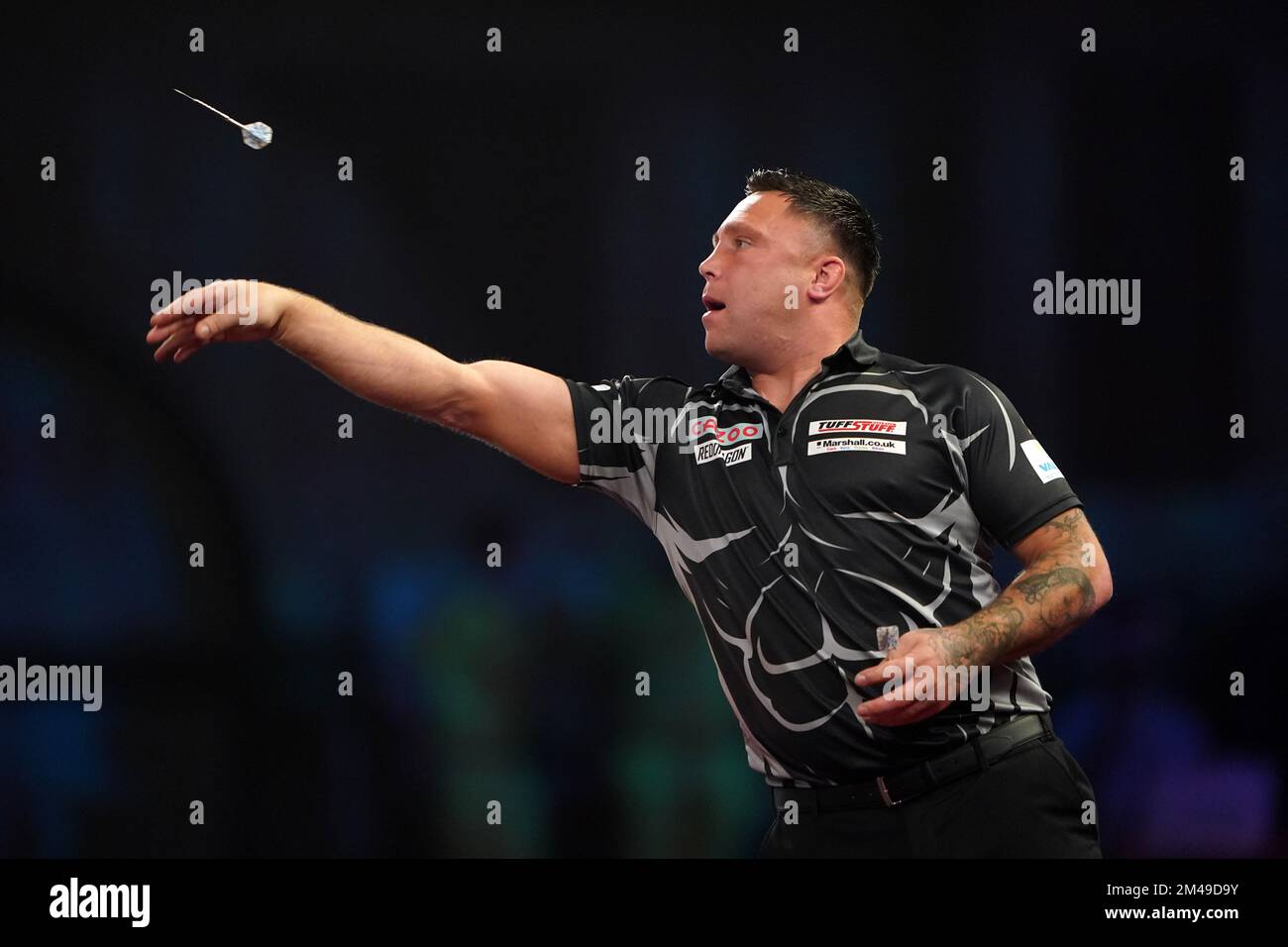 Wales' Gerwyn Price in Aktion gegen Luke Woodhouse aus England am 5 ...