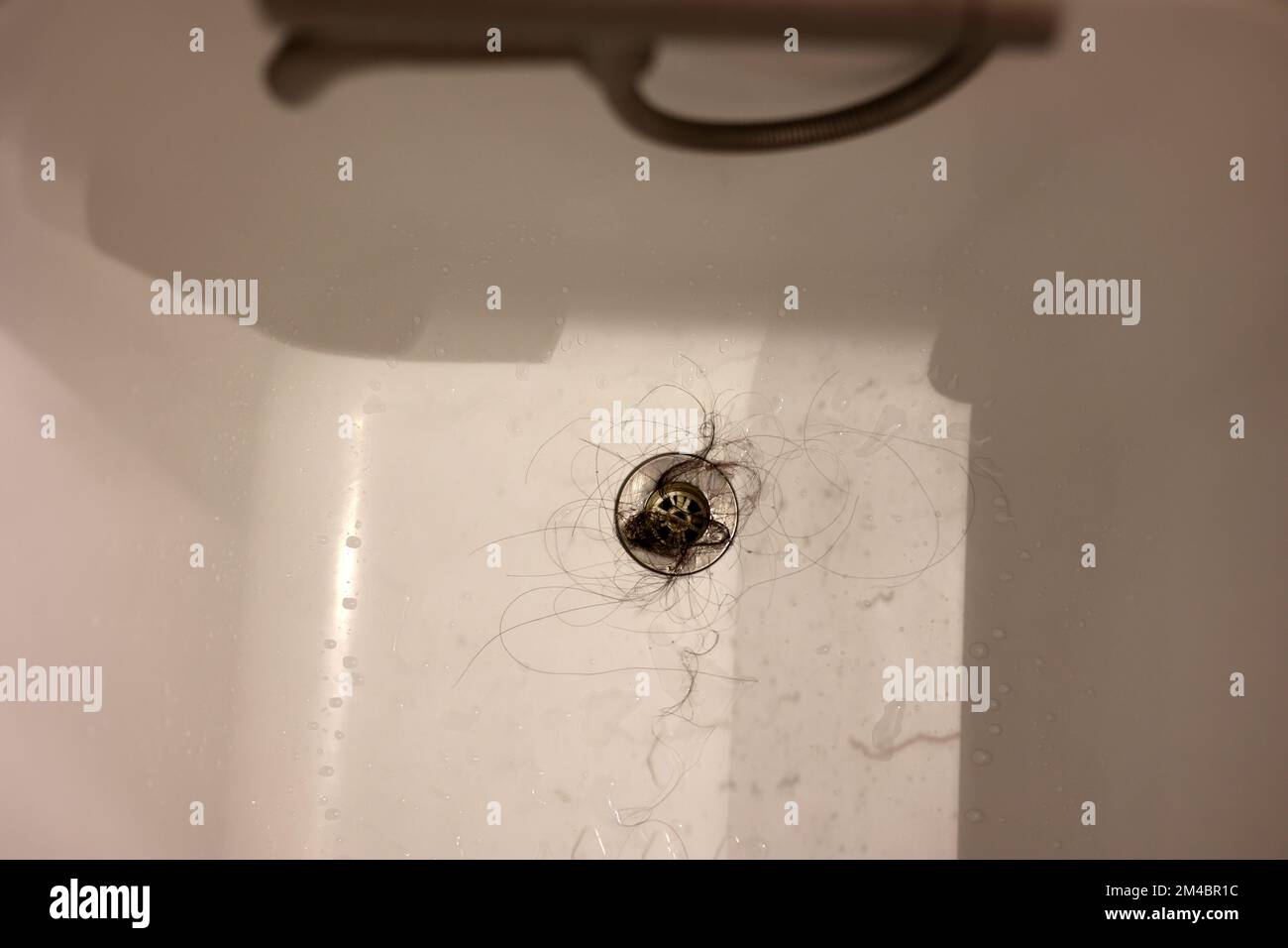 Der badewannenablauf -Fotos und -Bildmaterial in hoher Auflösung – Alamy