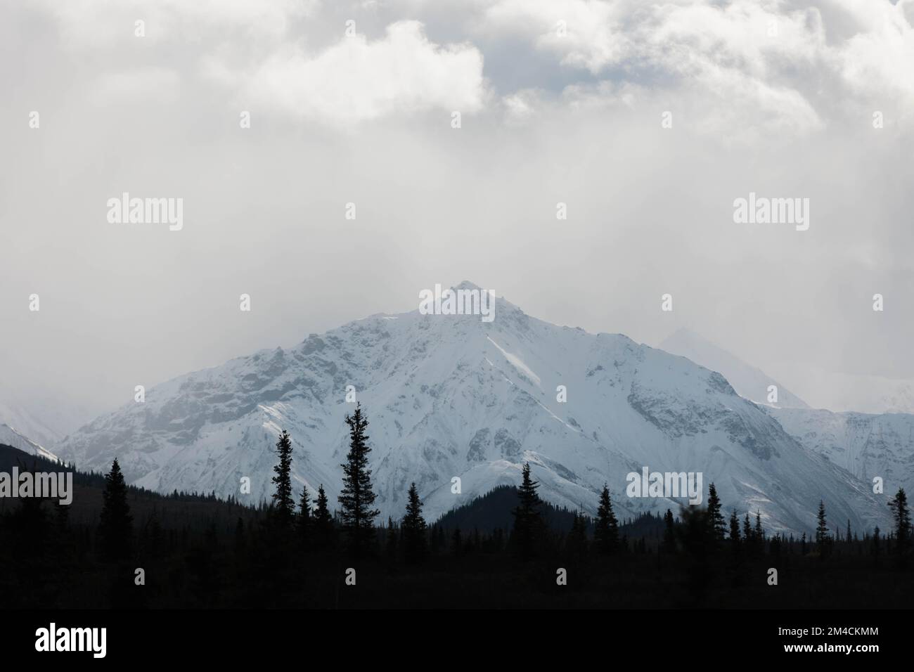 Schnee in alaska -Fotos und -Bildmaterial in hoher Auflösung – Alamy
