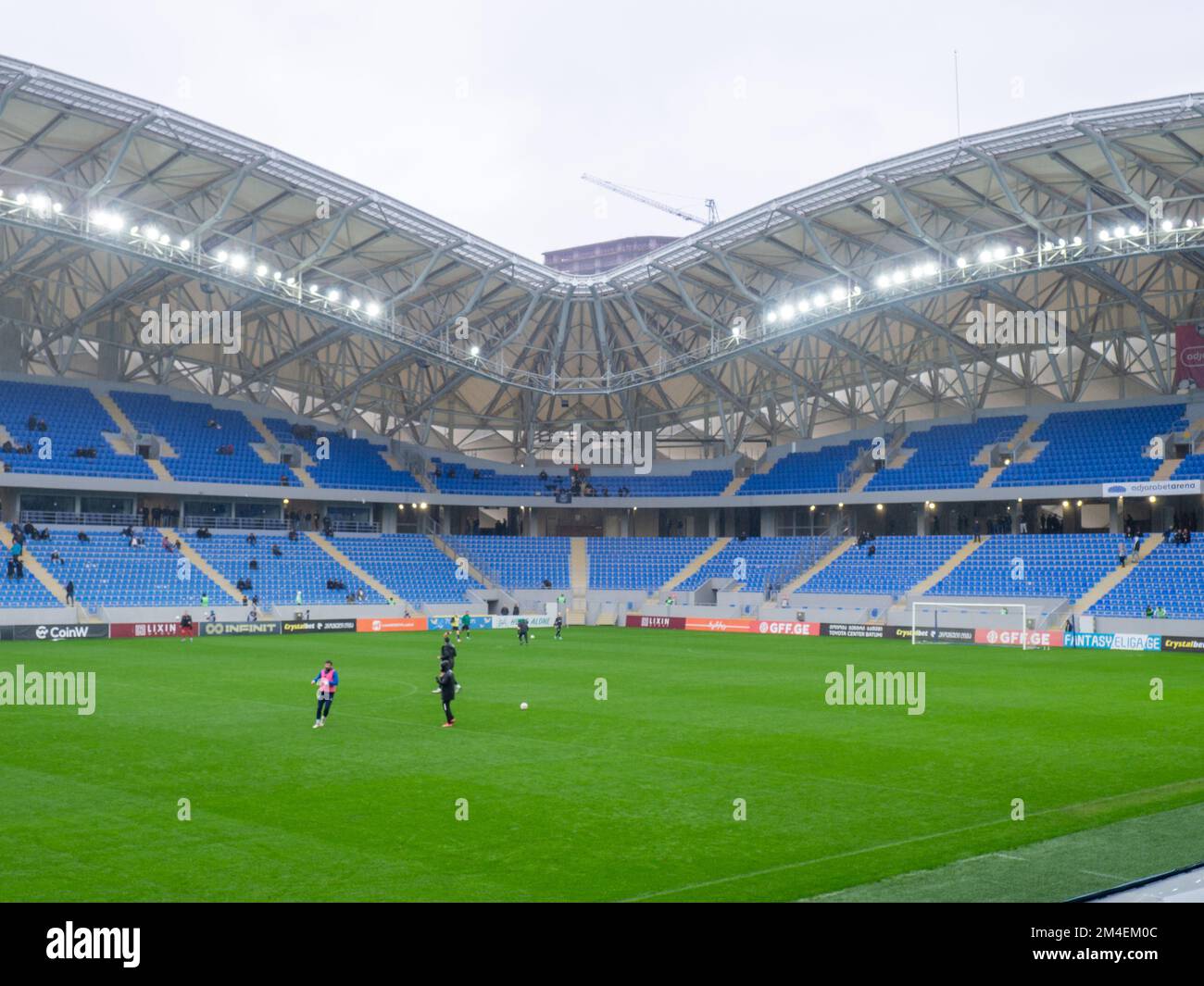 Batumi, Georgia. 12.03.2022 Uhr im Stadion vor dem Spiel. Halb leeres ...