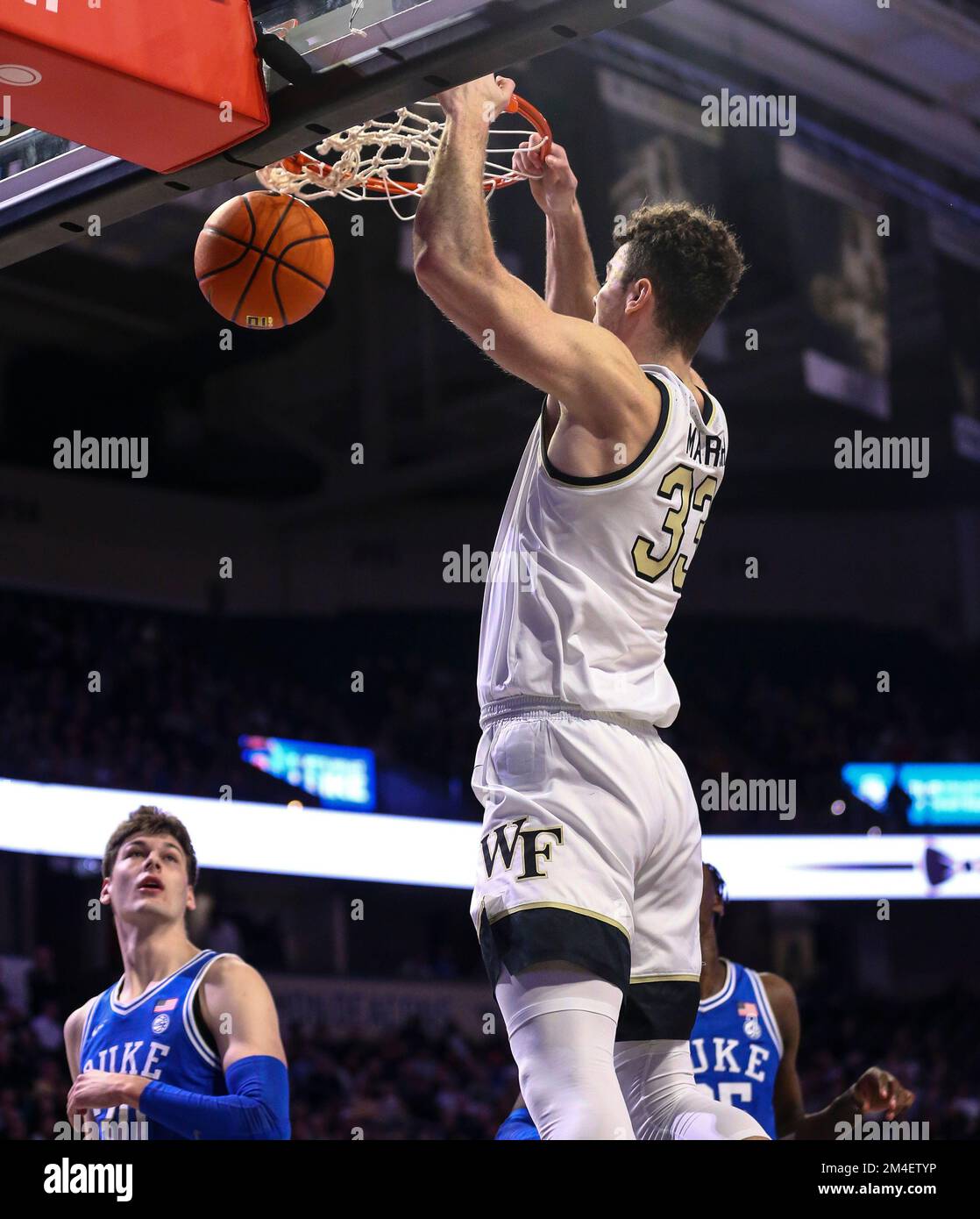 20. Dezember 2022: Matthew Marsh (33) der Wake University im zweiten ...