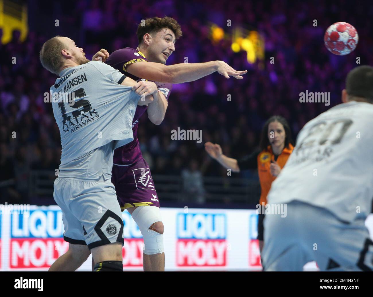 Henrik Toft Hansen von Paris Saint-Germain Handball und Thibaut Briet ...