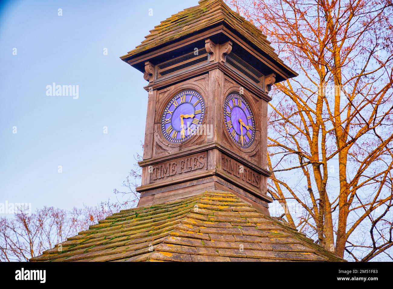 Uhrturm des hyde parks -Fotos und -Bildmaterial in hoher Auflösung – Alamy