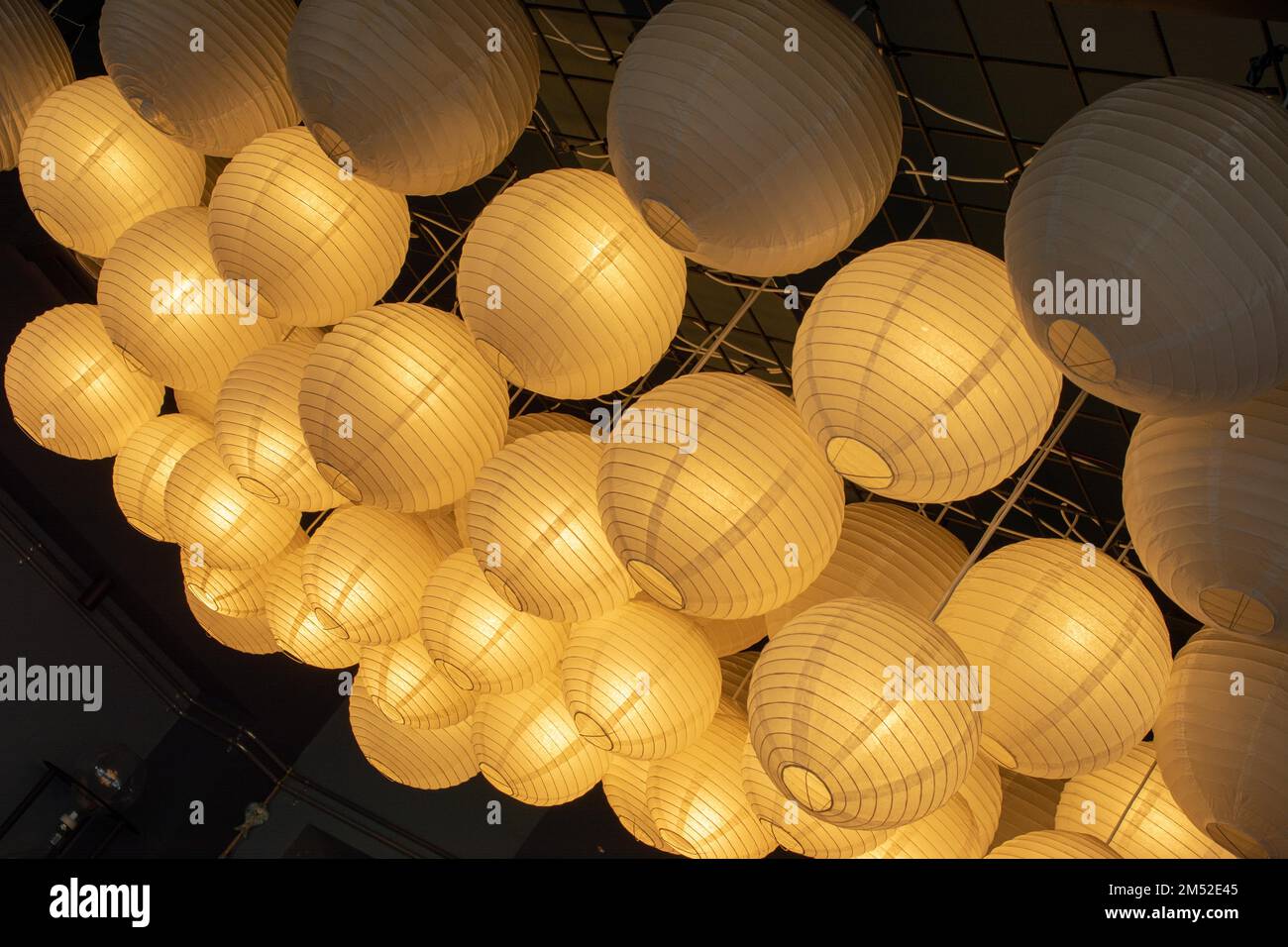 Illumination display -Fotos und -Bildmaterial in hoher Auflösung – Alamy