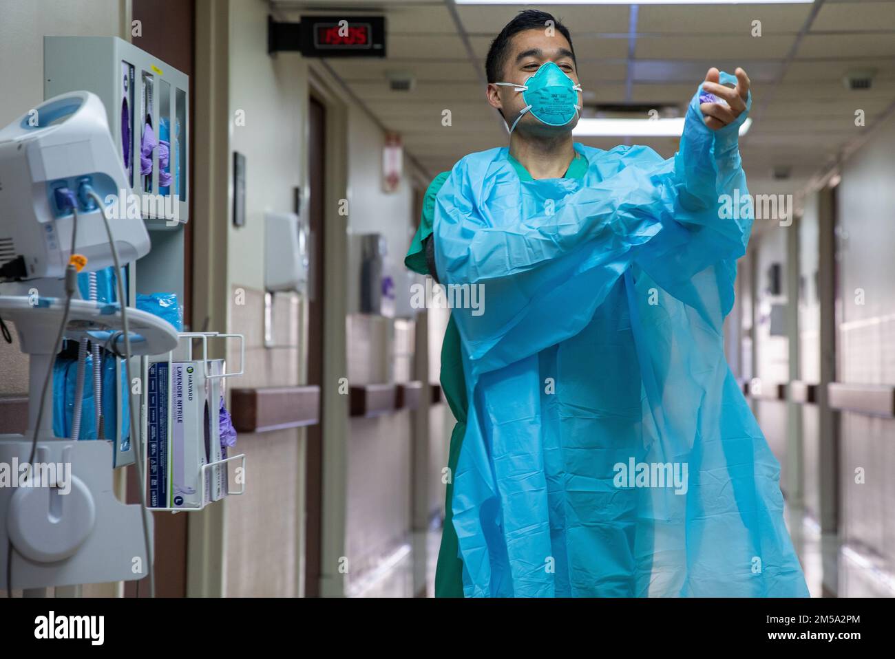 MONROE, La – USA Air Force Major Ray Mamuad, eine leitende ...