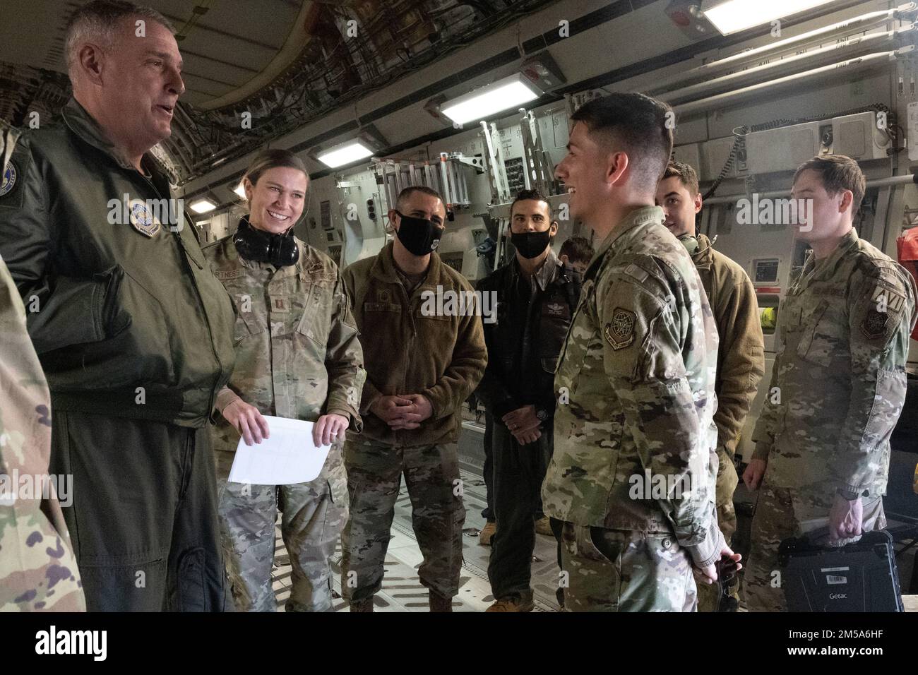 USA Air Force General Mike Minihan, Air Mobility Command Commander, und ...
