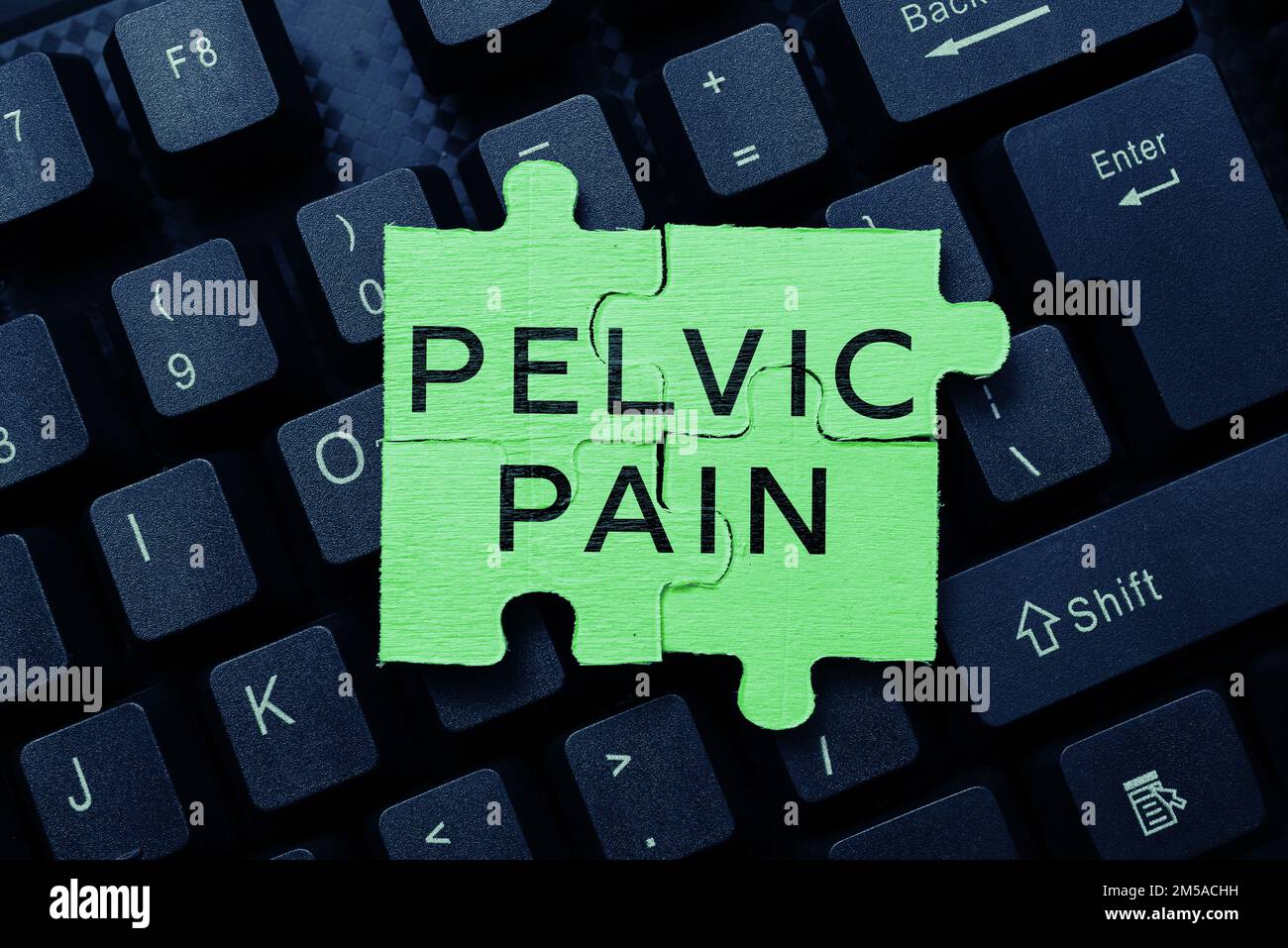 Schmerzen im beckenbereich -Fotos und -Bildmaterial in hoher Auflösung ...