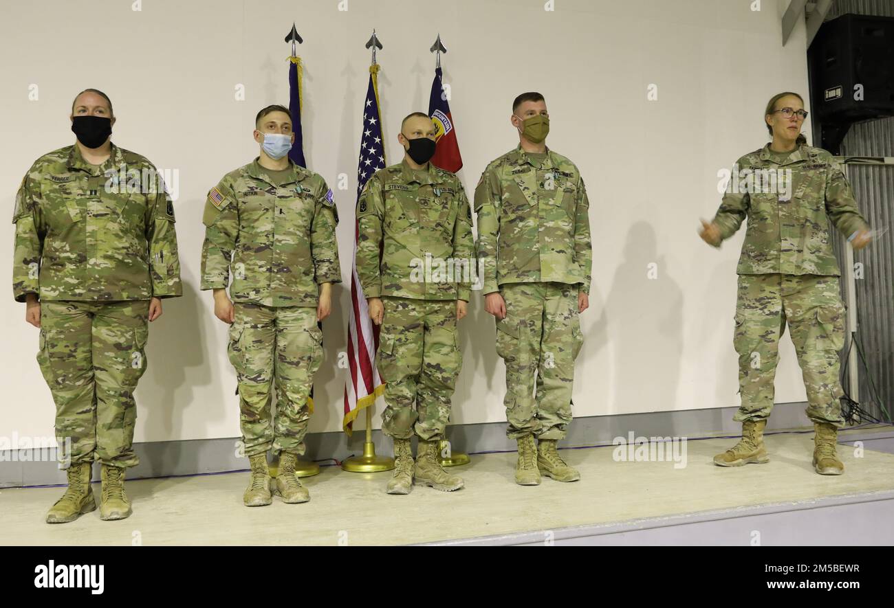 USA Soldaten der Task Force Alpine, Regional Command - East, werden bei ...