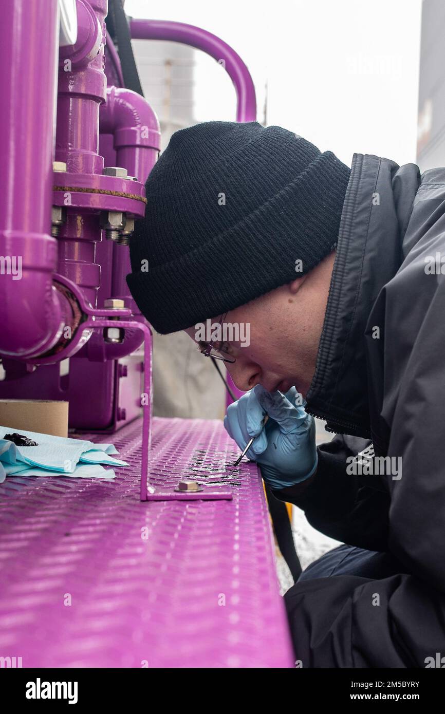 Aviation Boatswain's Mate (Treibstoffe) 3. Klasse Bruce Williams, aus ...