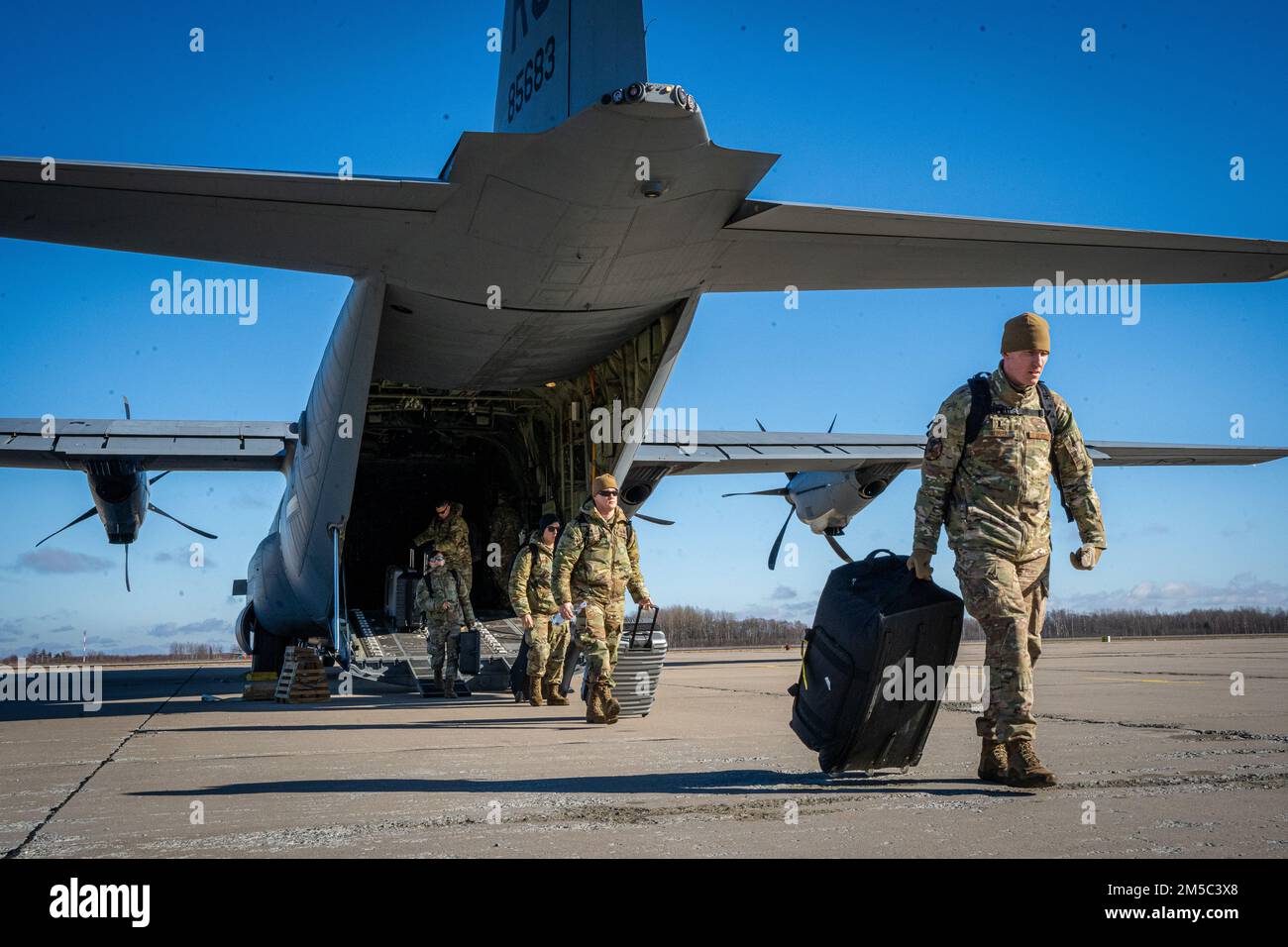 USA Air Force Airmen, die der RAF Lakenheath zugeteilt sind, Abflug vom ...