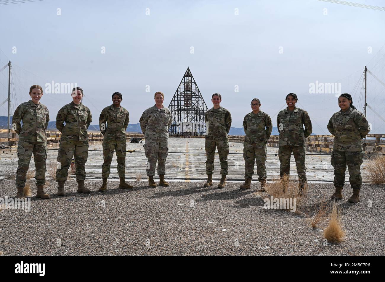 USA Air Force Airmen vom 377. Air Base Wing posieren für ein Foto zu ...