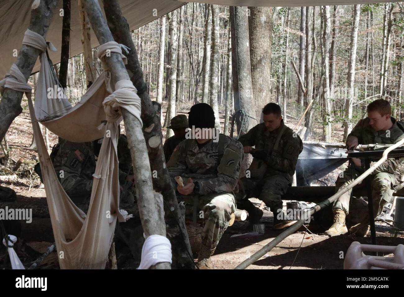 Die Teilnehmer schrieben sich für das Survival, evasion, Resistance and ...