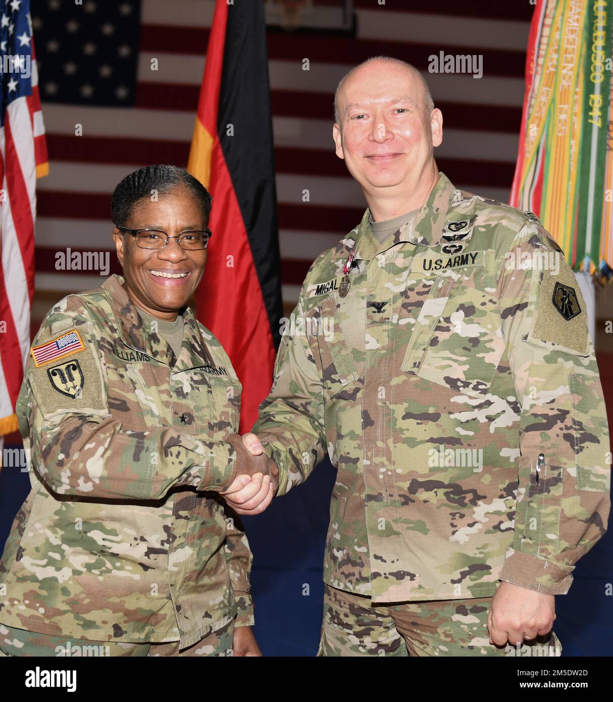 USA Reservebrücke Der Armee. Generalleutnant Wanda N. Williams ...