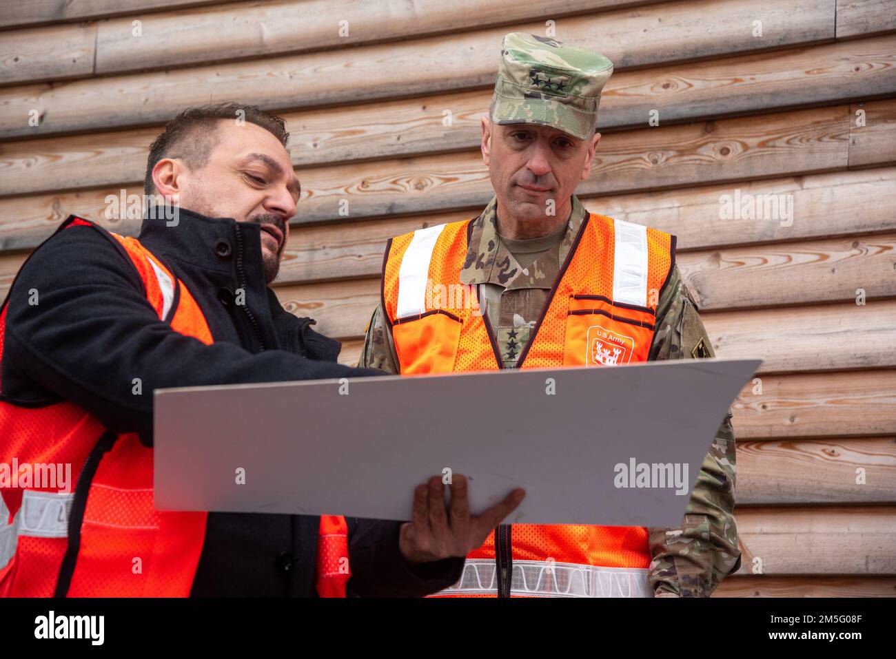 Generalleutnant Scott A. Spellmon, kommandierender General der USA ...