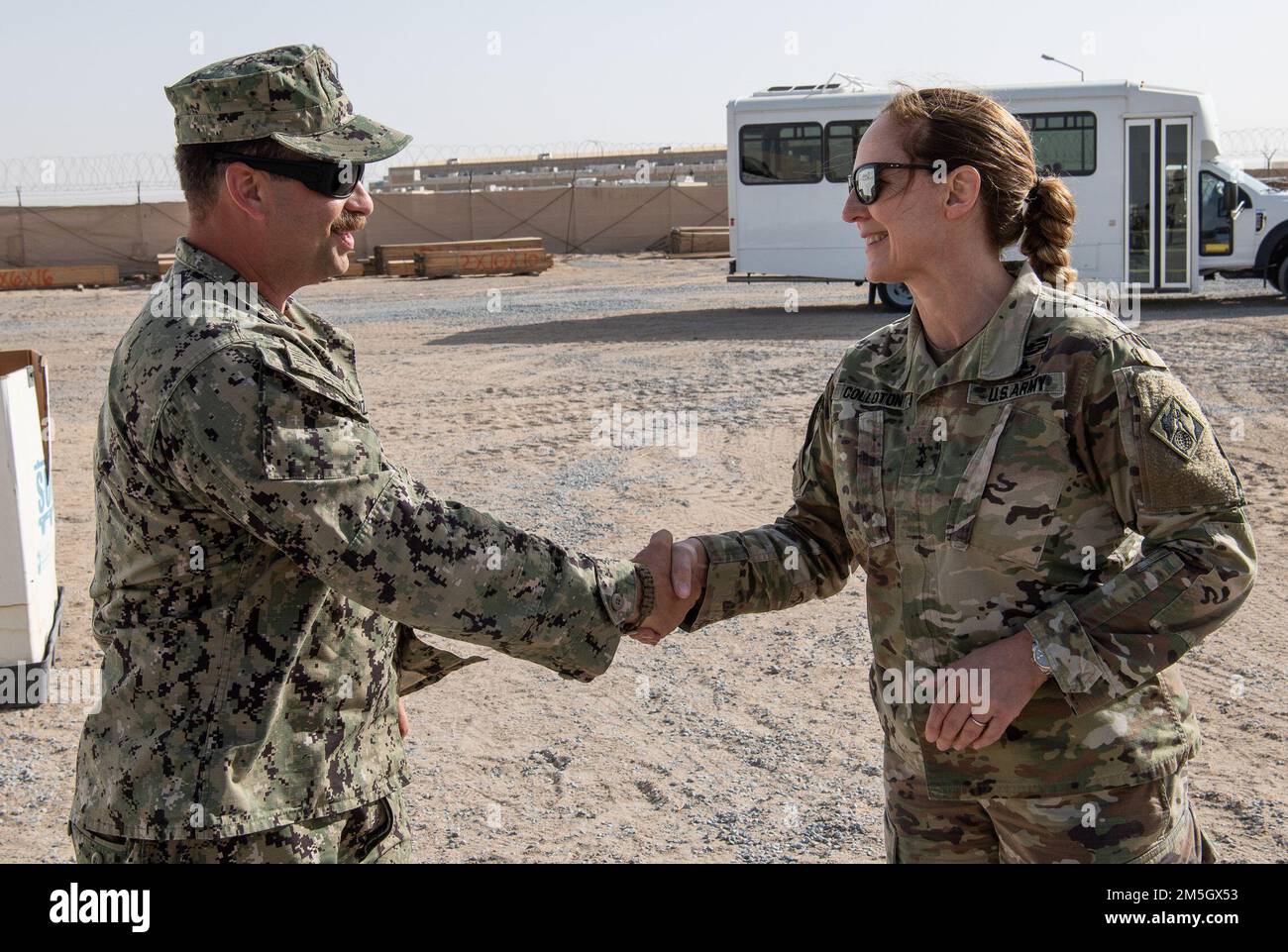 Maj gen kimberly kolloton -Fotos und -Bildmaterial in hoher Auflösung ...