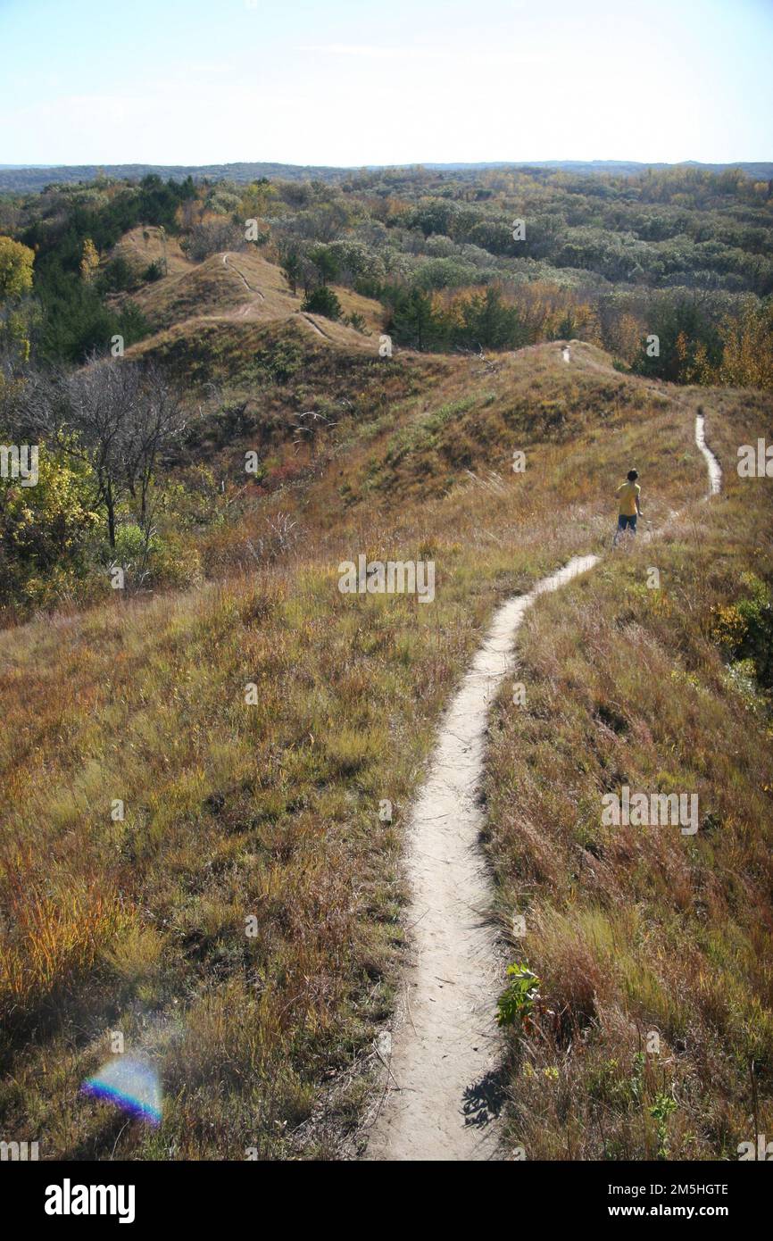 Loess Hills Scenic Byway – Loess Hills State Forest. Dieser gewundene ...