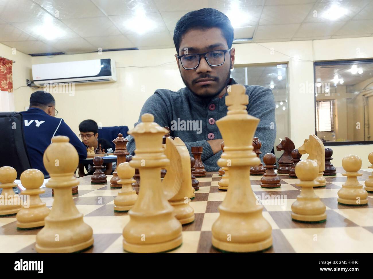 Internationaler Master Mohammad Fahad Rahman nimmt an der nationalen Schachmeisterschaft 47. in ...