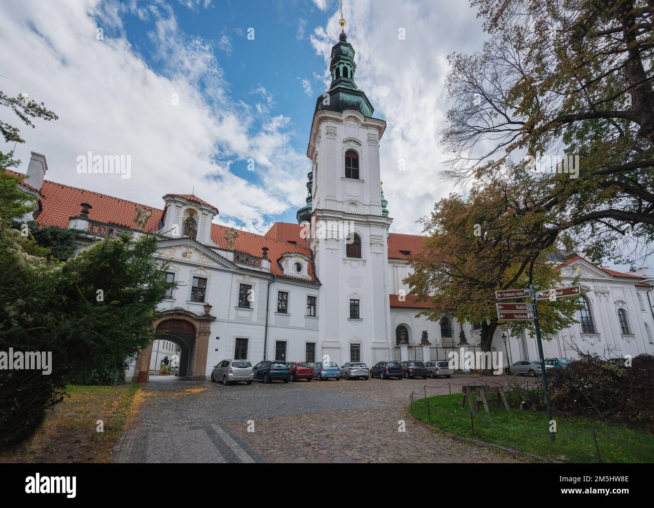 Kloster strahov -Fotos und -Bildmaterial in hoher Auflösung – Alamy