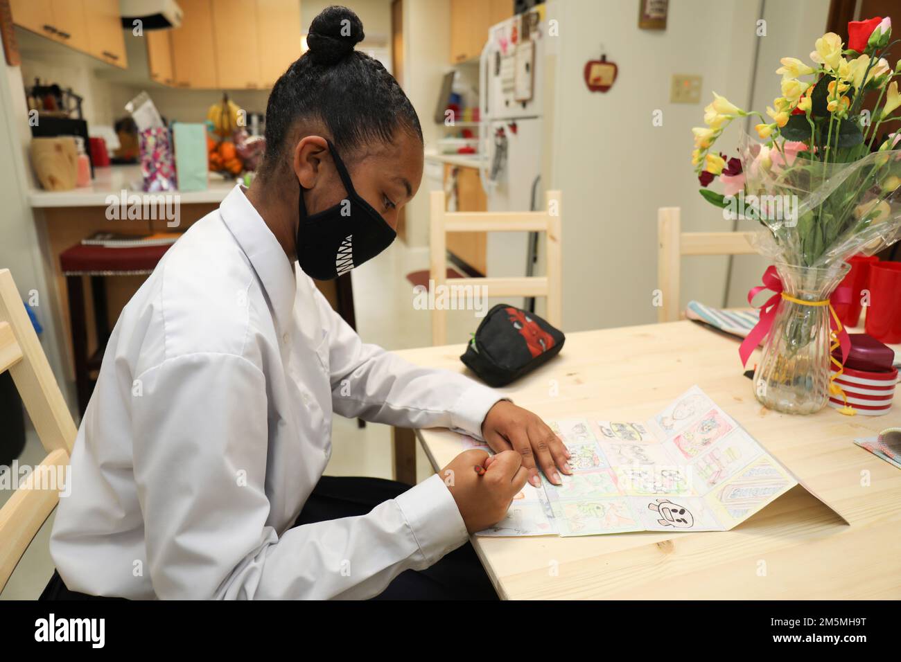 Naomi Ray, die an der neunten Klasse der Sagamidai Junior High studiert ...