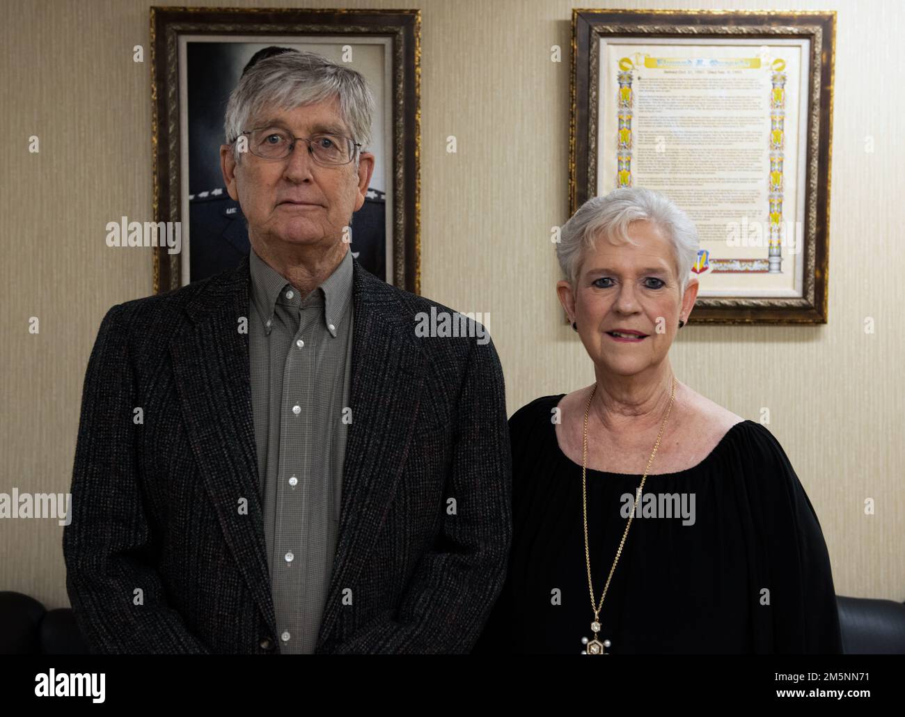 Patricia Campbell (Rev.) Ehemaliger Leiter der ACC/A589 Division, steht ...