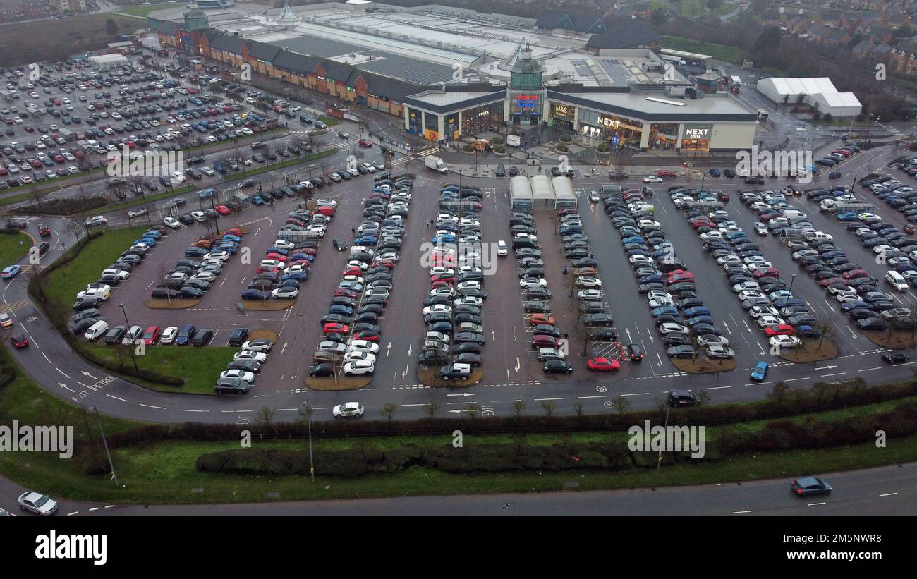 Tesco hampton -Fotos und -Bildmaterial in hoher Auflösung – Alamy