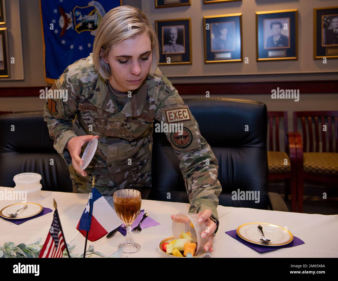 USA Air Force Tech. Sgt. Patricia Anderson, 17. Training Wing Command ...