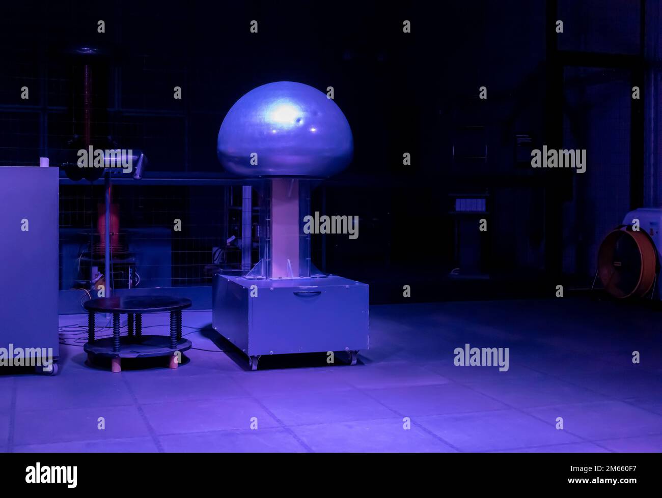 Elektrostatik -Fotos und -Bildmaterial in hoher Auflösung – Alamy