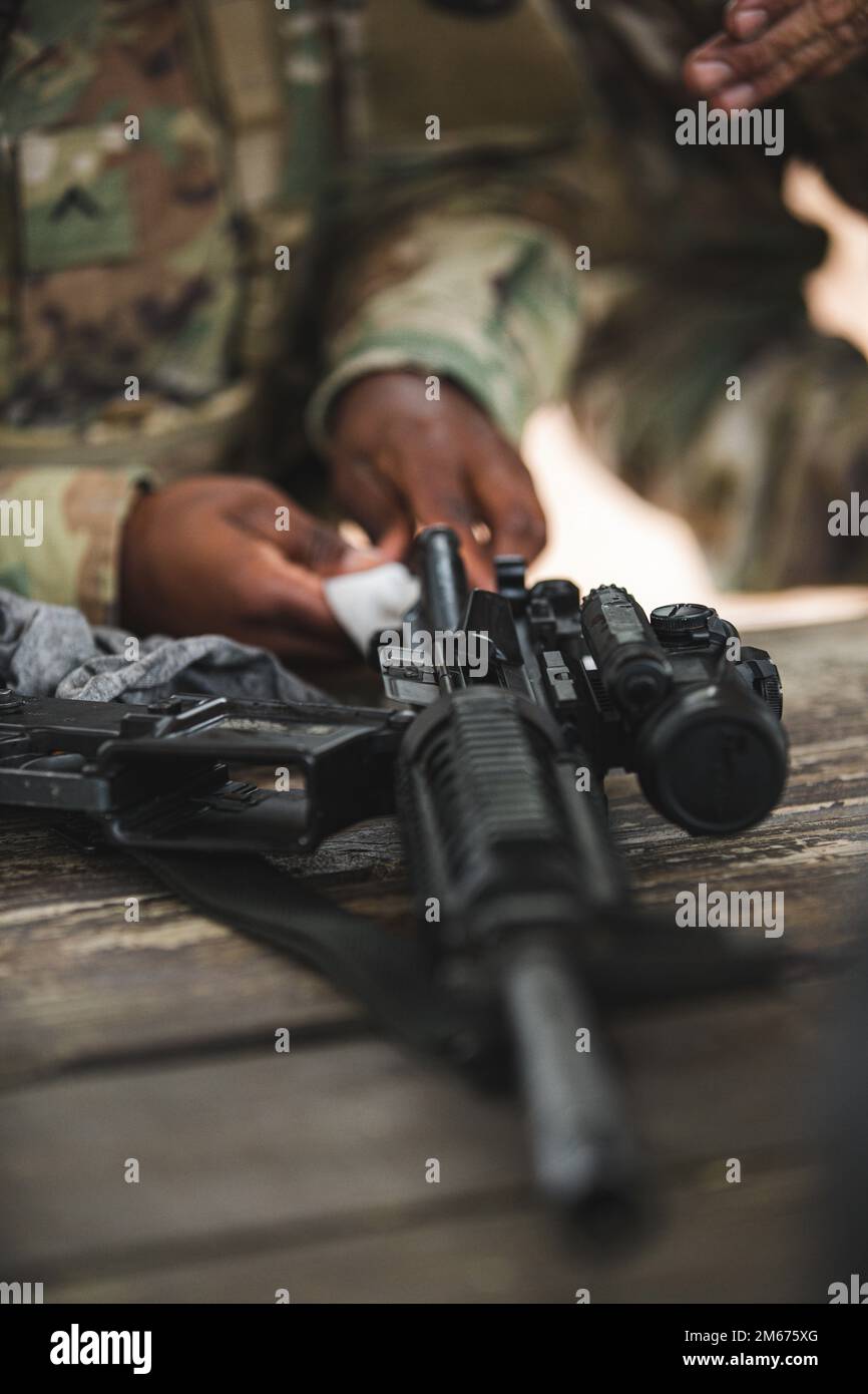 USA Soldaten, die der 982. Combat Camera Company (Airborne) zugeteilt ...