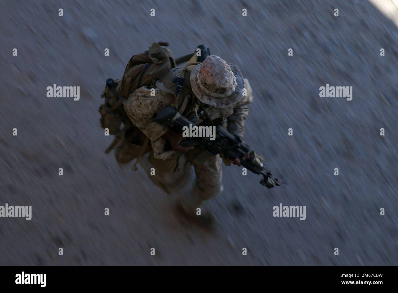 USA Marinekorps Lance CPL. Brandon Holliman, ein Einheimischer aus ...