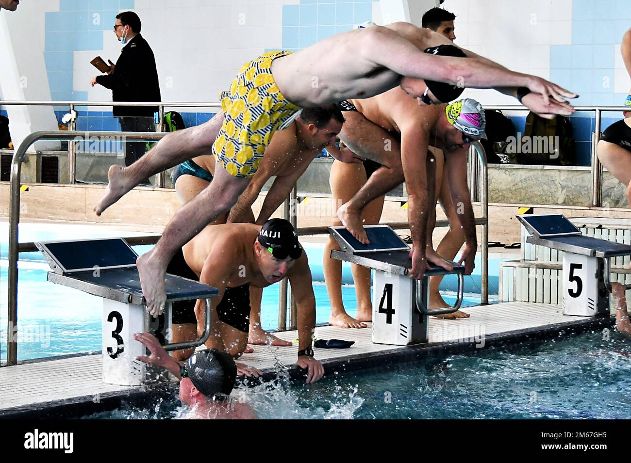 Das Camp Darby Morale Welfare and Recreation (MWR) leitete die erste Reihe von ...