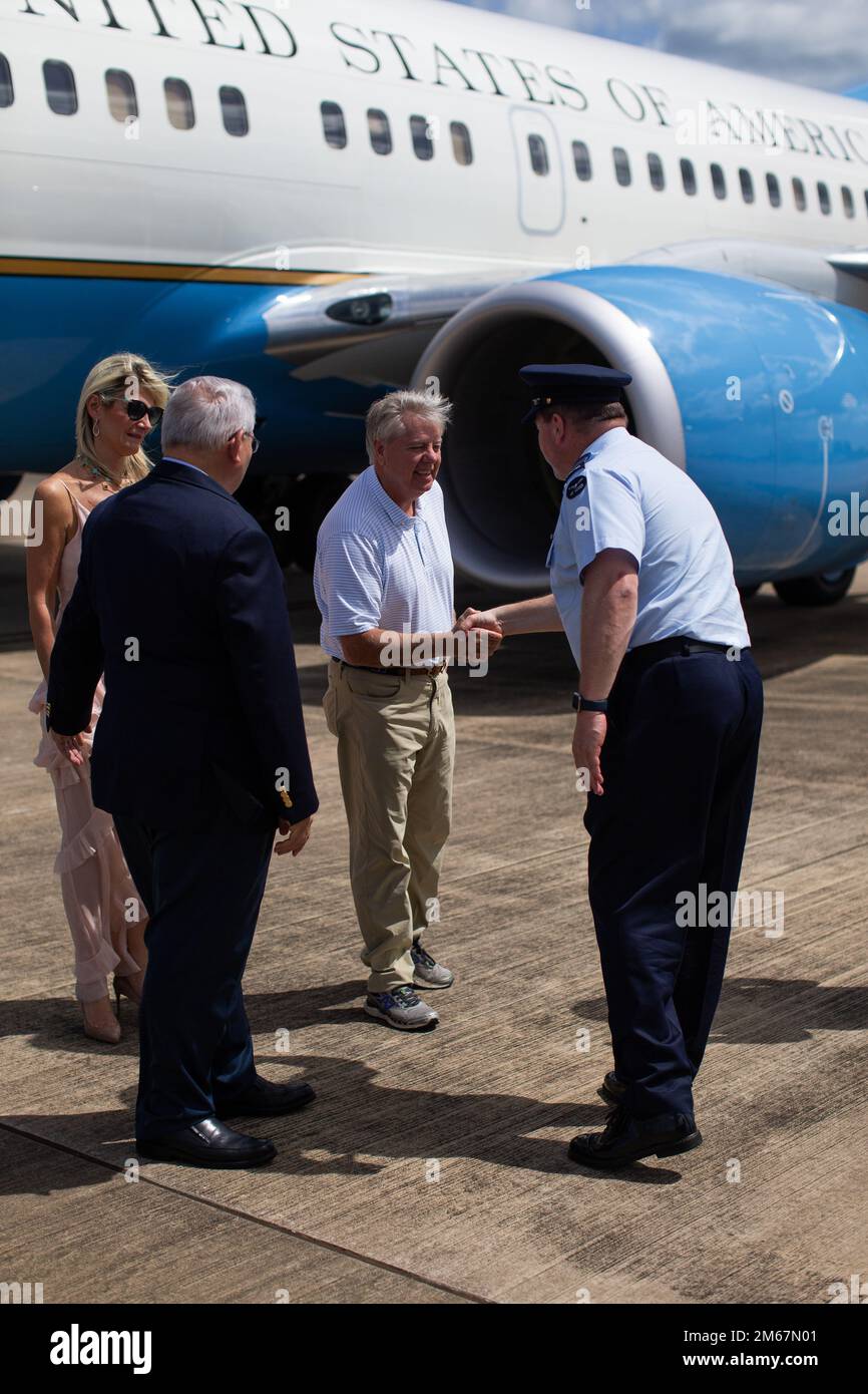 USA Senatorin Lindsey Graham schüttelt sich die Hand mit dem Wing ...