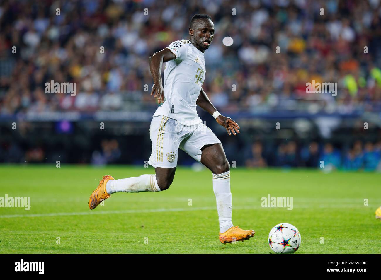 BARCELONA – Okt 26: Sadio Mane in Aktion während des Champions League ...
