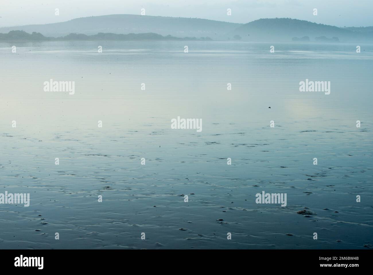 Fluss flut -Fotos und -Bildmaterial in hoher Auflösung – Alamy