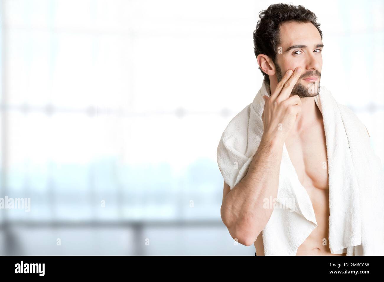 Male skin -Fotos und -Bildmaterial in hoher Auflösung – Alamy