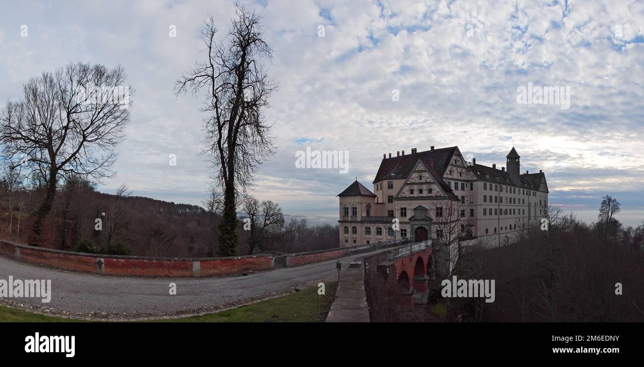 Nn schlossportal -Fotos und -Bildmaterial in hoher Auflösung – Alamy