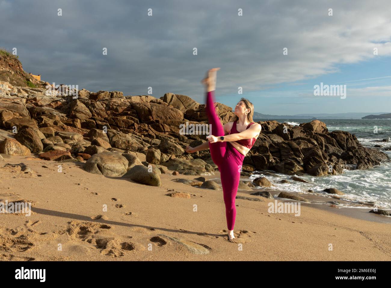 Kampfmeister im karate -Fotos und -Bildmaterial in hoher Auflösung – Alamy