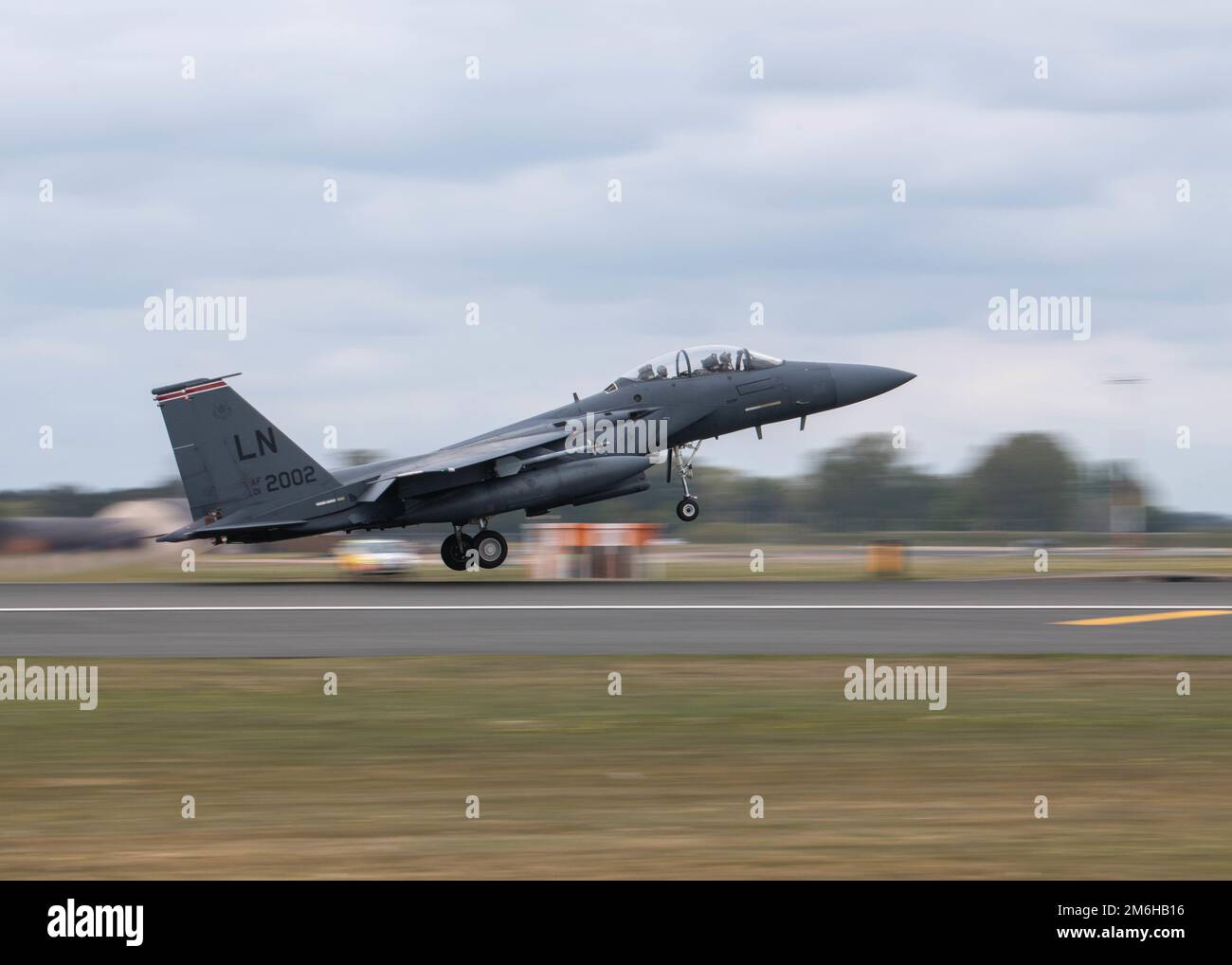 EIN US-AMERIKANISCHER Air Force F-15E Strike Eagle der 494. Kampfgeschwader startet am Point ...