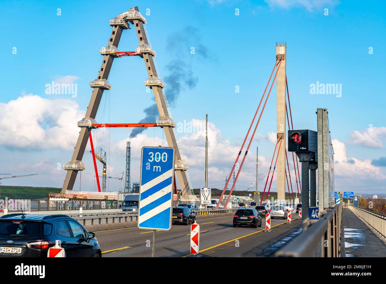 Rheinbrücke leverkusen baustelle -Fotos und -Bildmaterial in hoher Auflösung – Alamy