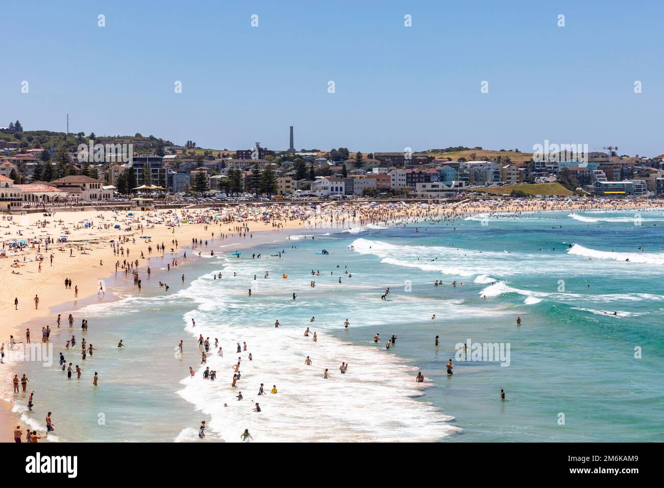 Blick nach norden entlang bondi beach -Fotos und -Bildmaterial in hoher ...