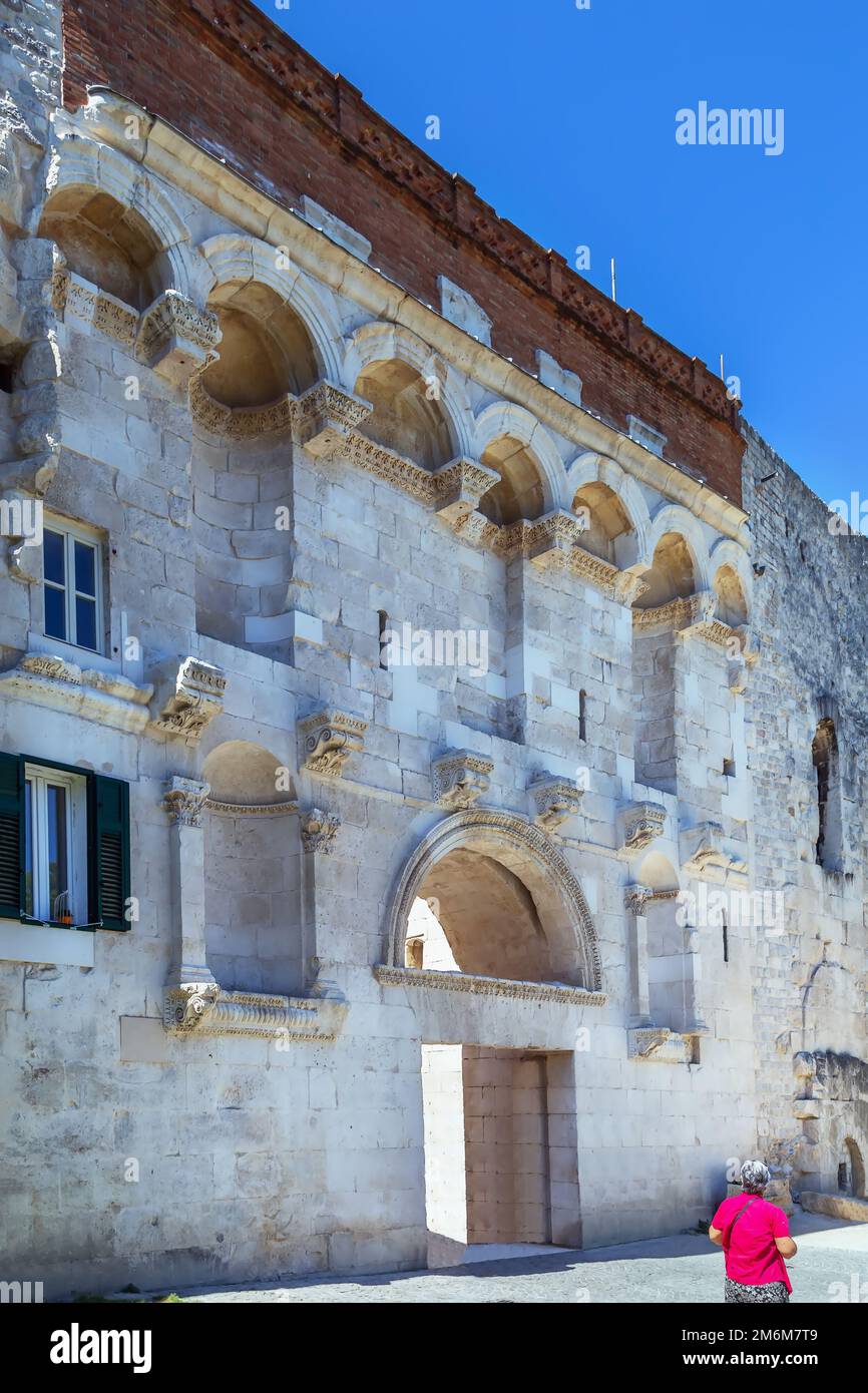 Split gate -Fotos und -Bildmaterial in hoher Auflösung – Alamy