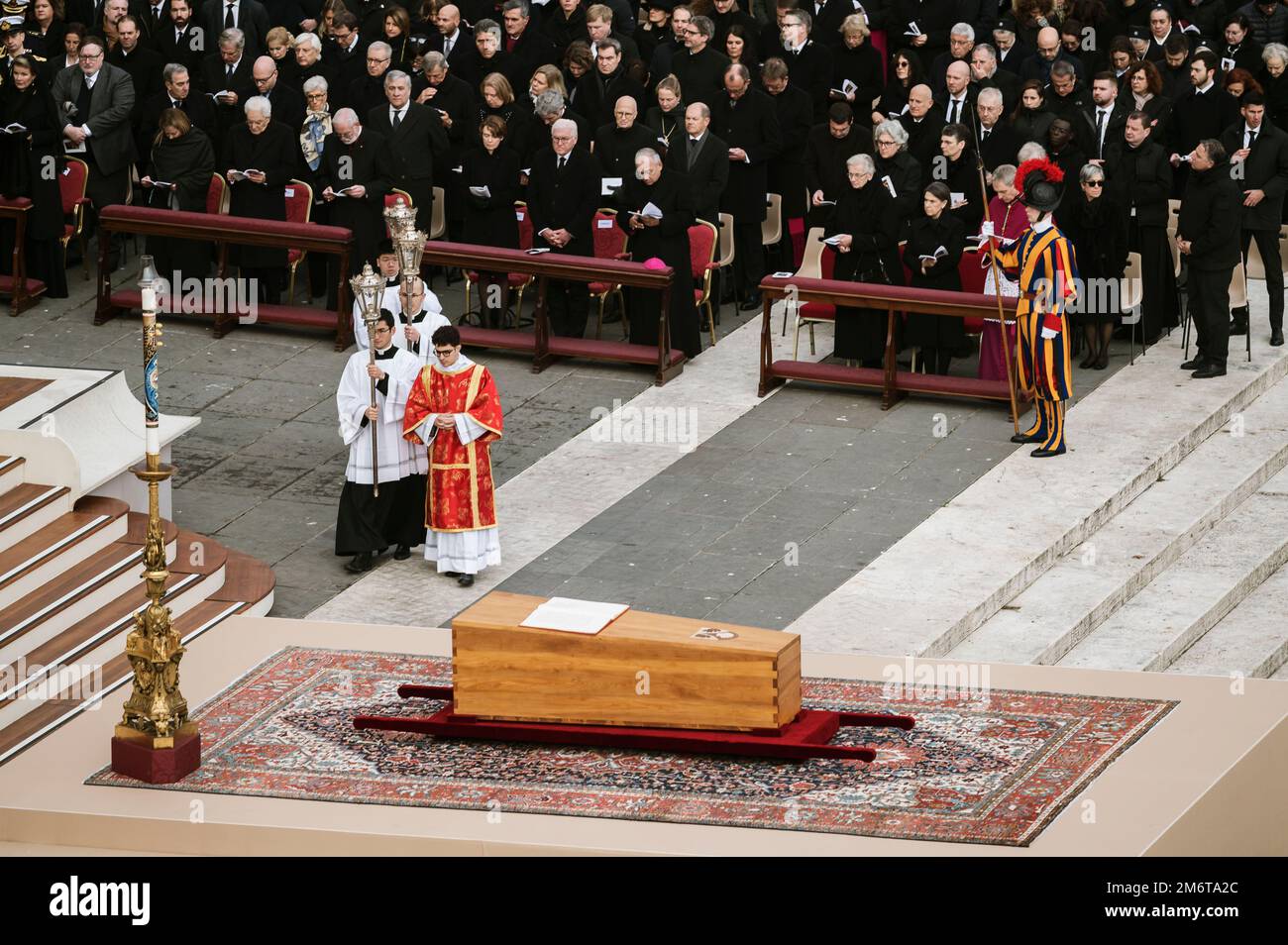 Rom, Catanzaro, Italien. 5. Januar 2023. Religiöse Menschen, die ...