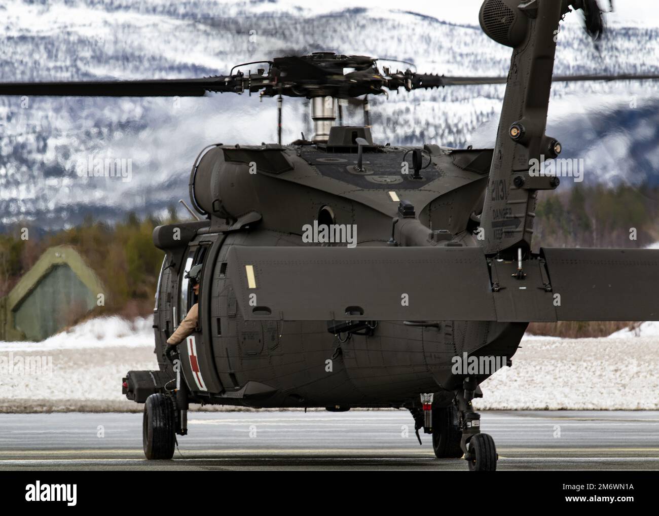 EIN US-AMERIKANISCHER Army HH-60 MedEvac Black Hawk Helikopter von ...
