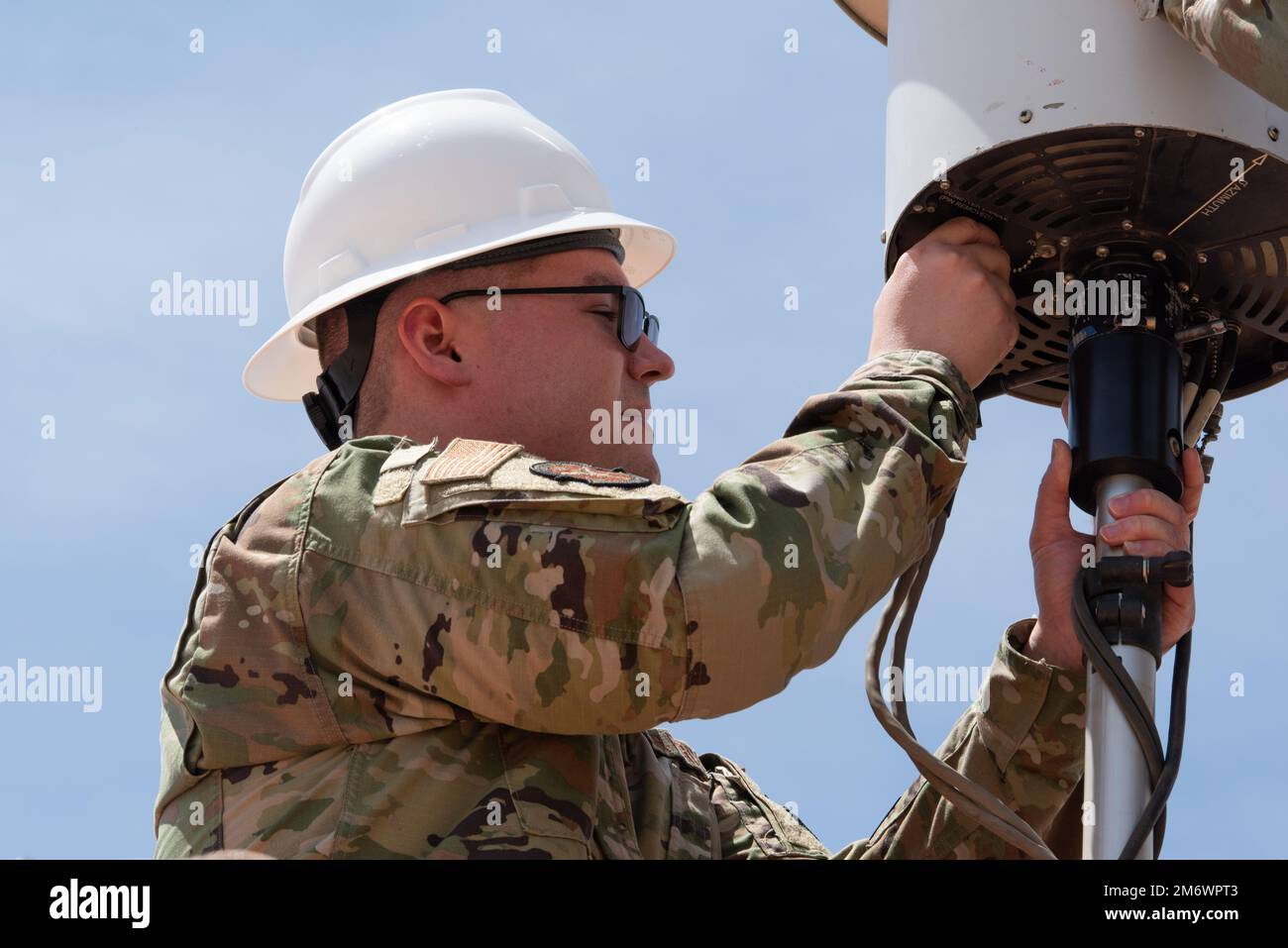 USA Air Force Senior Airman Nicholas Runyan, 12. Aircraft Maintenance ...