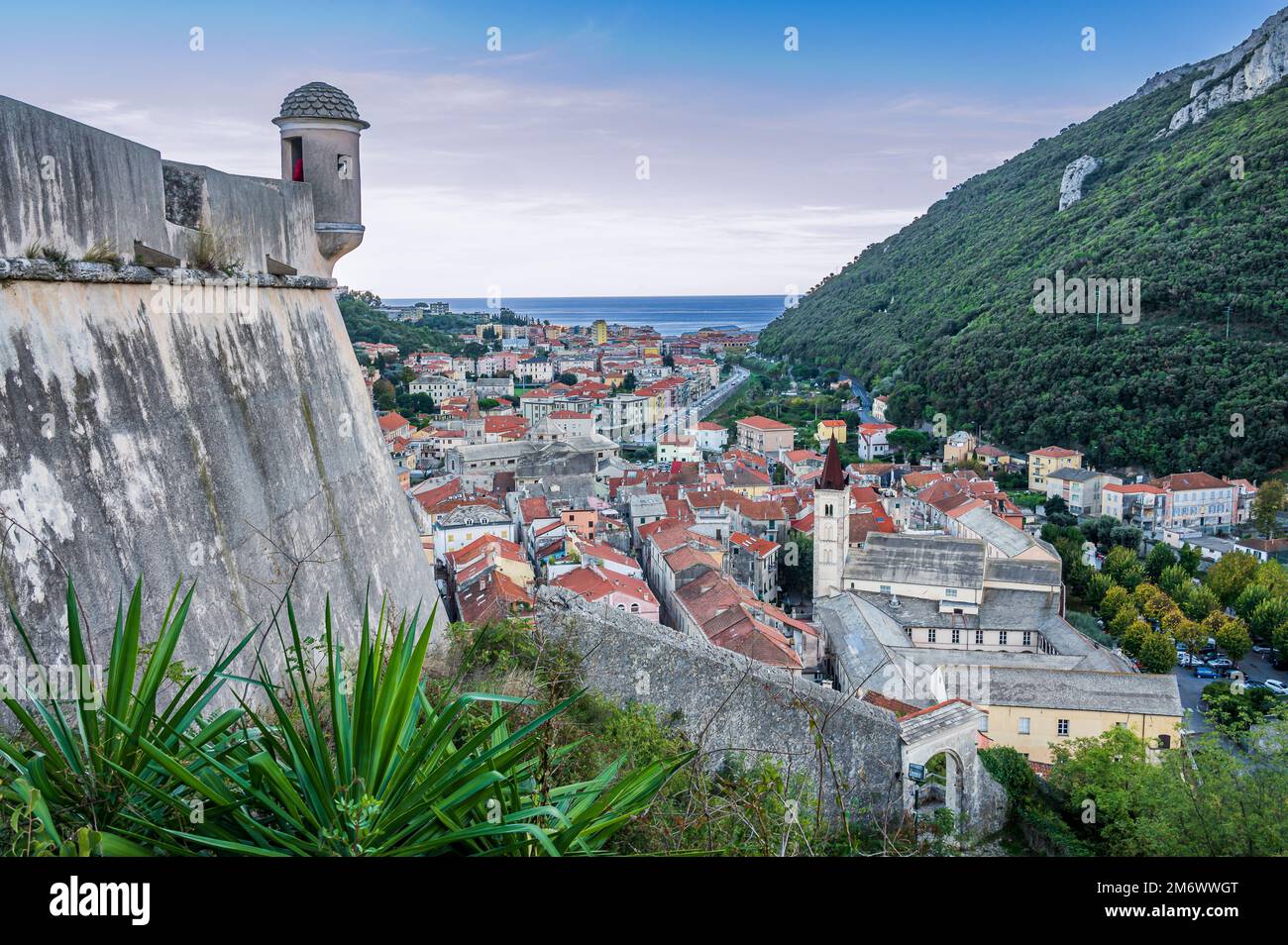 Forte san giovanni -Fotos und -Bildmaterial in hoher Auflösung – Alamy