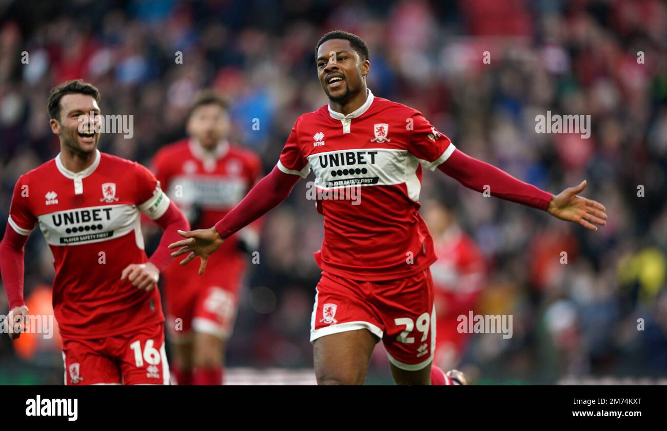 Chuba Akpom von Middlesbrough feiert das erste Tor seiner Seite im ...