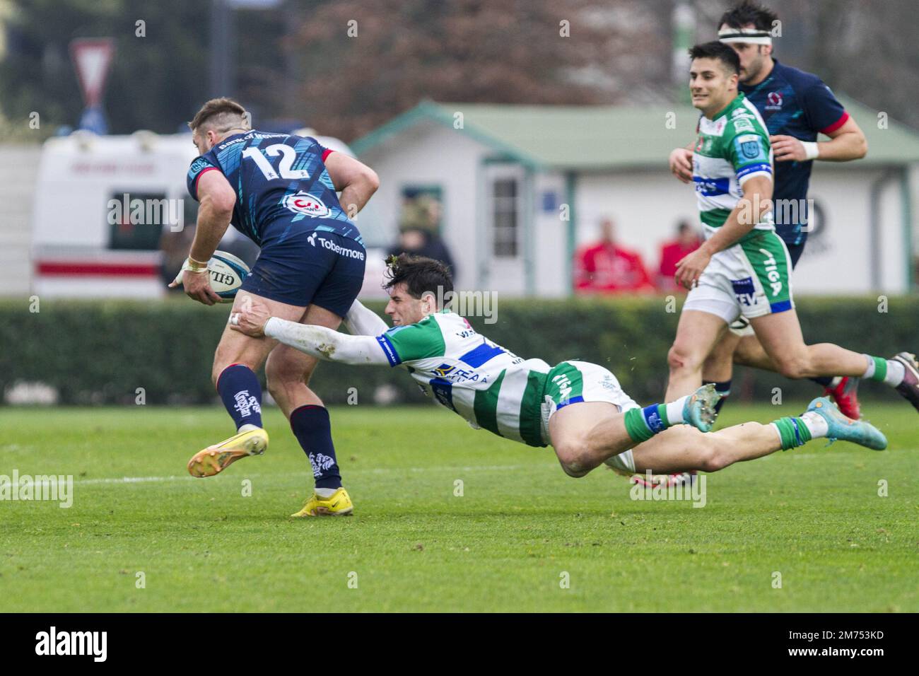 Tommaso Menoncello beim United Rugby Championship-Spiel Benetton Rugby ...