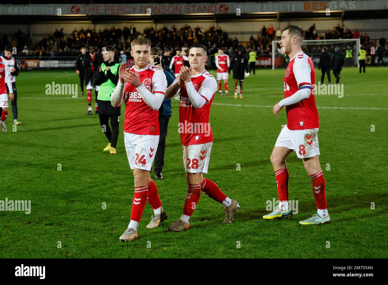 Daniel Batty von Fleetwood Town, Carl Johnston von Fleetwood Town und ...